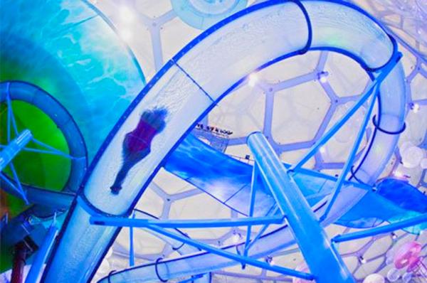 The Incredible “Happy magic water cube” at Beijing, China - ViewKick